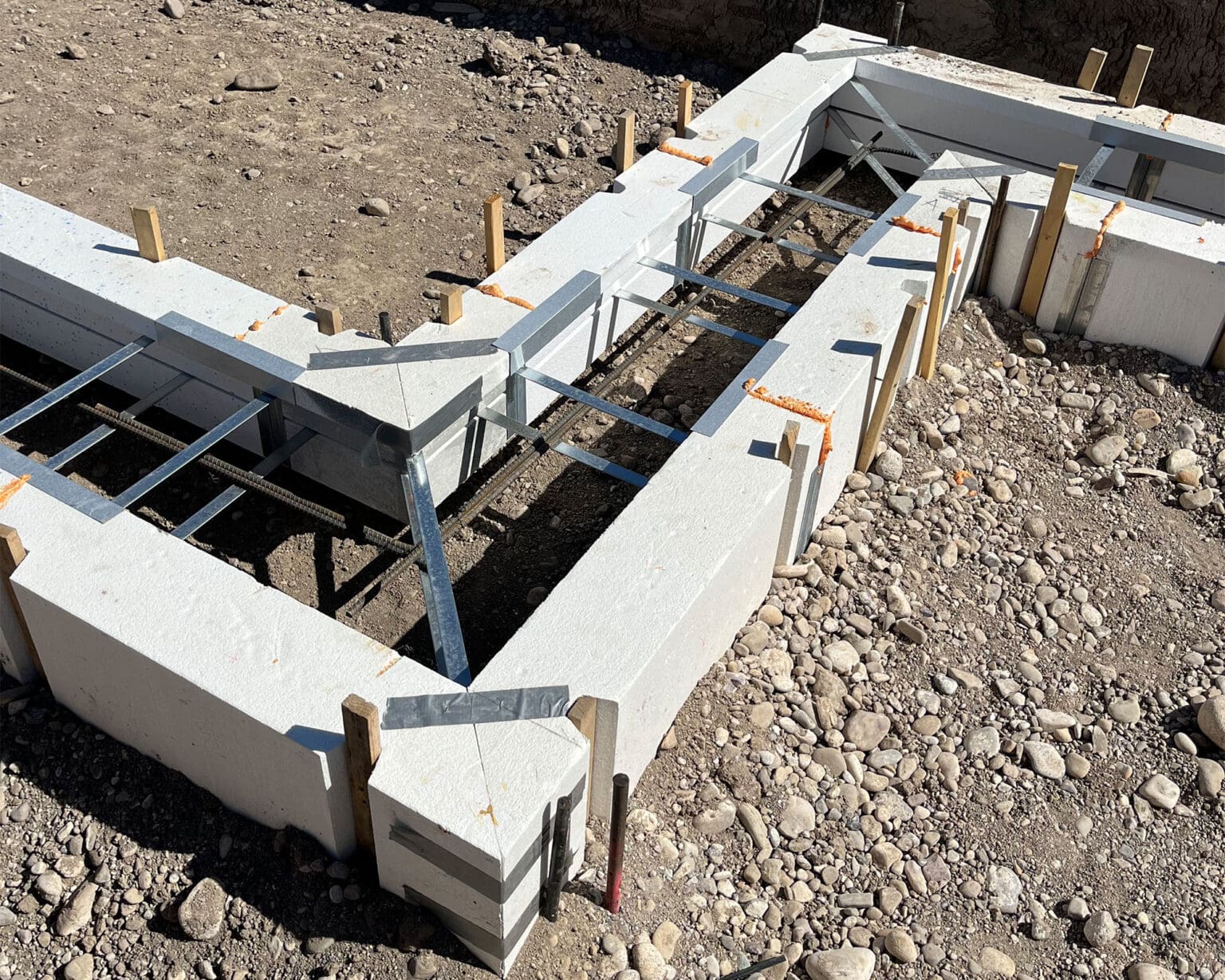 FasTrax Footing Forms and Stem Wall Forms - SnapTight Products ...